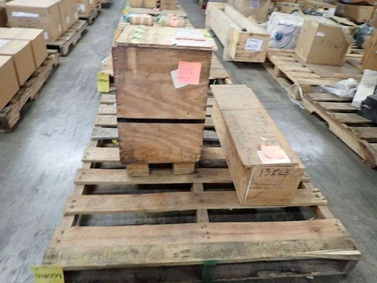 Cylinder and Component - Yellow Tag Auctions
