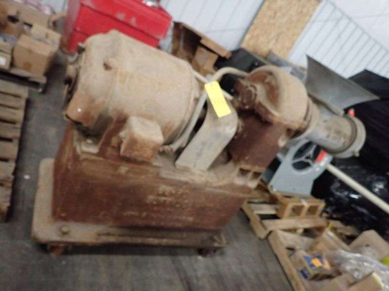 Buffalo Grinder with 25 HP Induction Motor - Yellow Tag Auctions