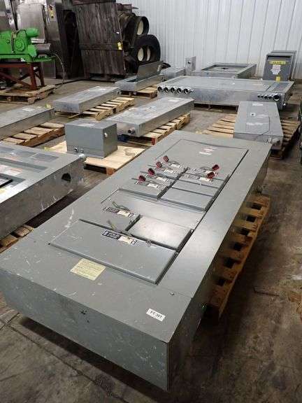 Square D 600A Panelboard with Switches - Yellow Tag Auctions