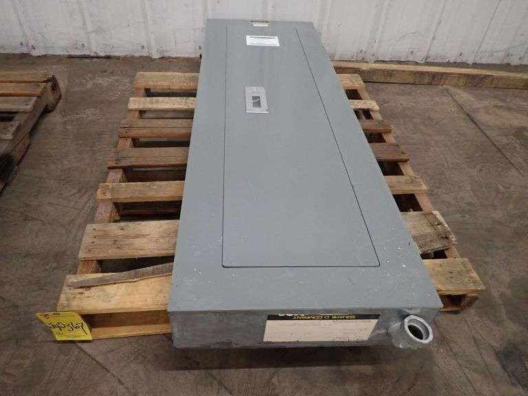 Square D 225A NEHB Panelboard with Circuit Breakers - Yellow Tag Auctions