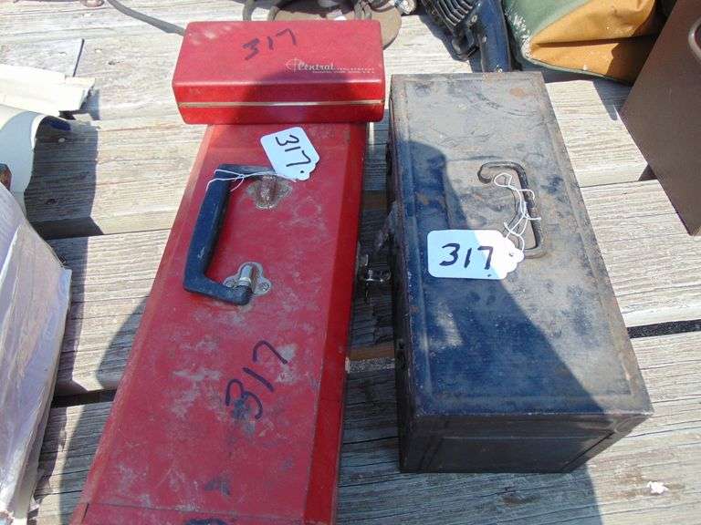 TOOL BOX, MACHINERY CALIBER, LOG CHAIN - Ziemer Hilbrands Auctions