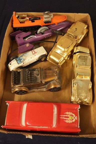 ASSORTED TOY CARS - Ziemer Hilbrands Auctions
