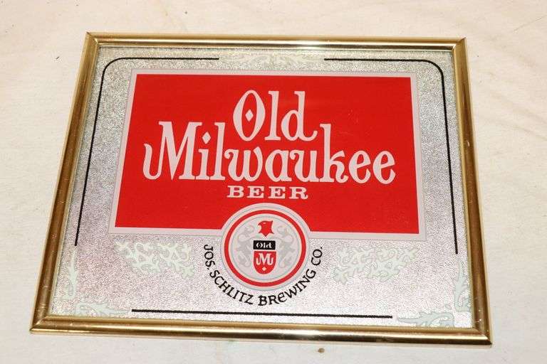 OLD MILWAUKEE SIGN 8"X10" - Ziemer Hilbrands Auctions