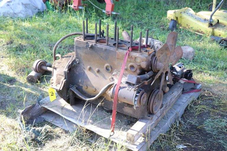 MASSEY HARRIS 444 DIESEL ENGINE, REBUILT HEAD, EXTRA INJECTION PUMP ...