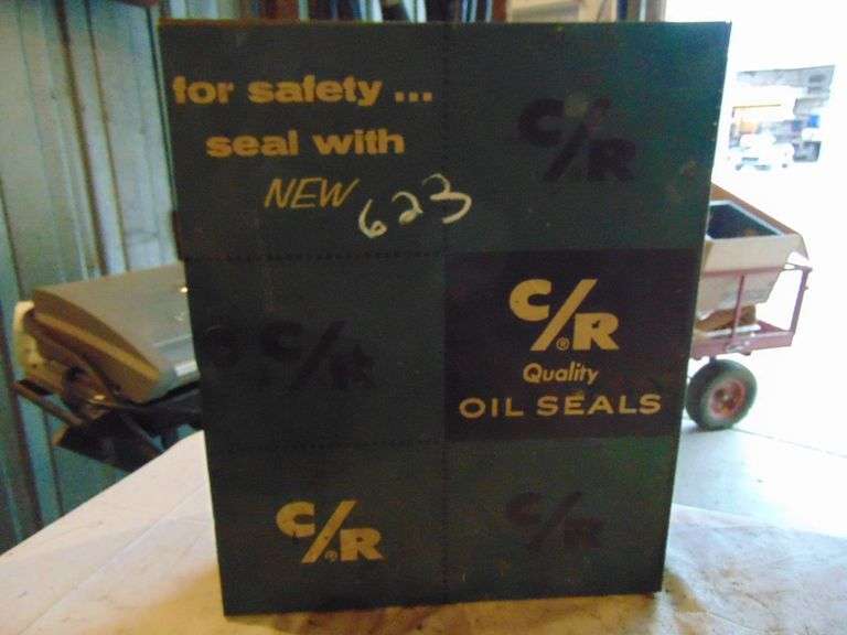 METAL C/R OIL SEAL ORGANIZER EMPTY - Ziemer Hilbrands Auctions