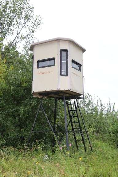 2021 MUDDY BULL BOX BLIND (See Details) - Ziemer Hilbrands Auctions
