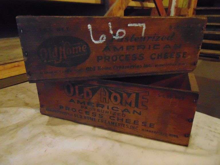 2 OLD HOME CHEESE BOXES - Ziemer Hilbrands Auctions