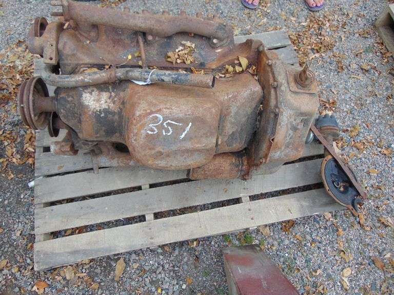 FORD ENGINE BLOCK - Ziemer Hilbrands Auctions