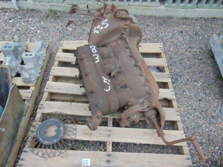 FORD MODEL T 4CYL ENG BLOCK W CRANK - Ziemer Hilbrands Auctions