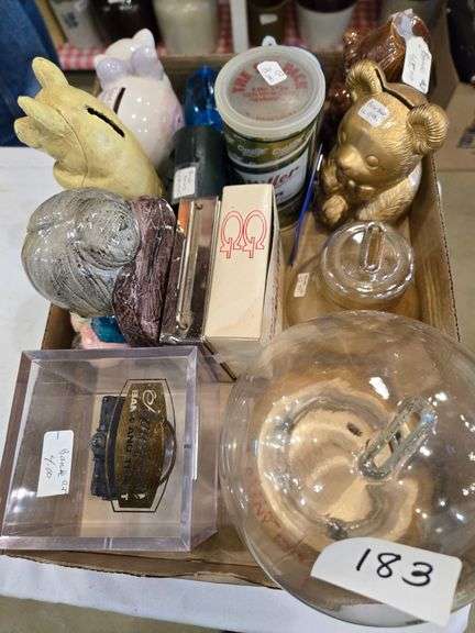 CAST IRON PIG BANK, PENNY BANK, TRINKETS - Ziemer Hilbrands Auctions