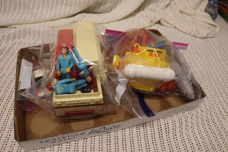 FISCHER PRICE TOYS - Ziemer Hilbrands Auctions