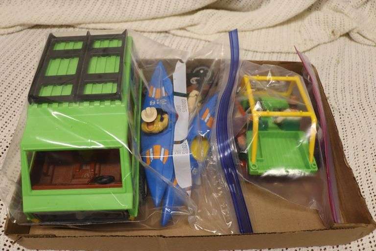FISCHER PRICE TOYS - Ziemer Hilbrands Auctions