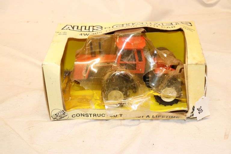 ALLIS CHALMERS 4WD 305 - Ziemer Hilbrands Auctions