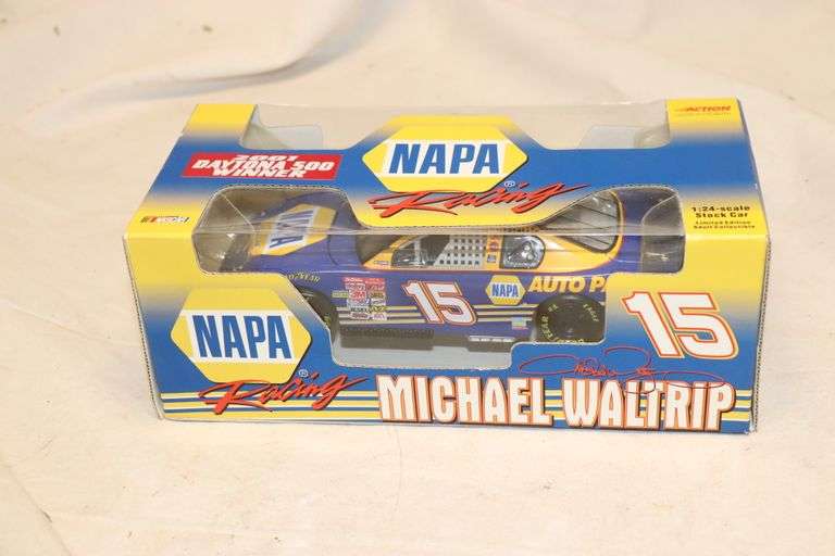 NAPA RACING CAR - Ziemer Hilbrands Auctions