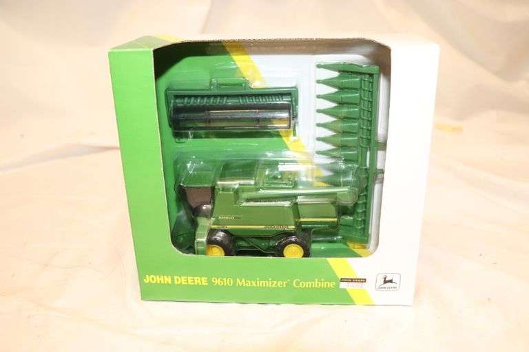 JOHN DEERE 9610 MAXIMIZER COMBINE - Ziemer Hilbrands Auctions