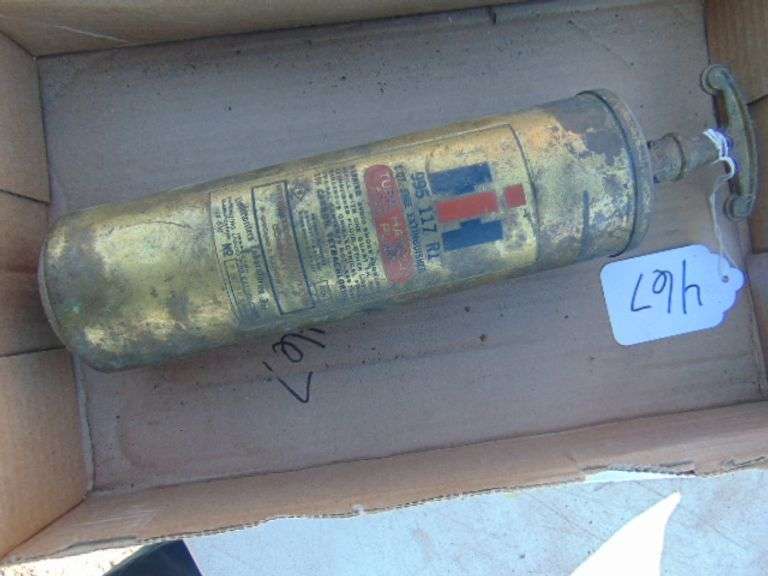 IHC BRASS FIRE EXT - Ziemer Hilbrands Auctions