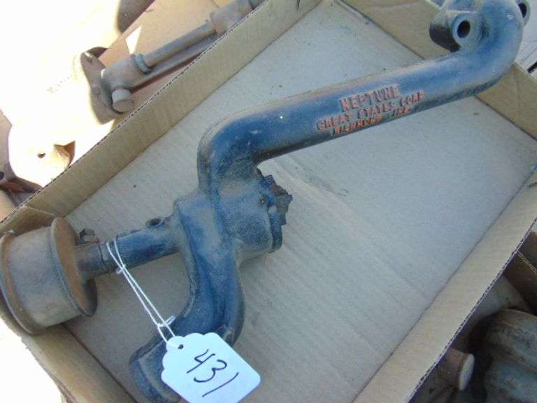 NEPTUNE MODEL T WATER PUMP - Ziemer Hilbrands Auctions