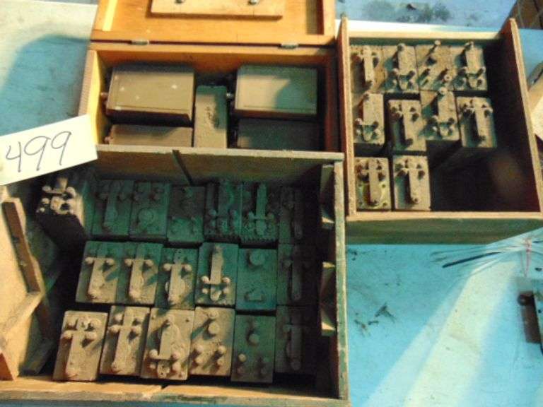 3 BOXES MODEL T COILS - Ziemer Hilbrands Auctions