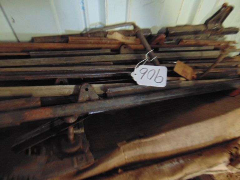 MODEL A WINDOW REGULATORS - Ziemer Hilbrands Auctions