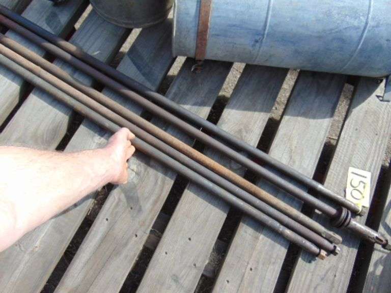 5 MODEL T DRIVE SHAFTS - Ziemer Hilbrands Auctions