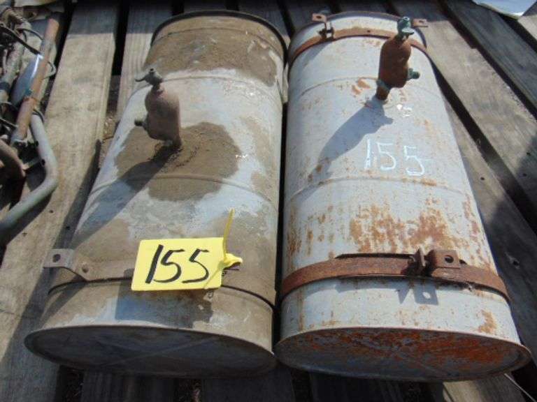 2 MODEL T FUEL TANKS - Ziemer Hilbrands Auctions