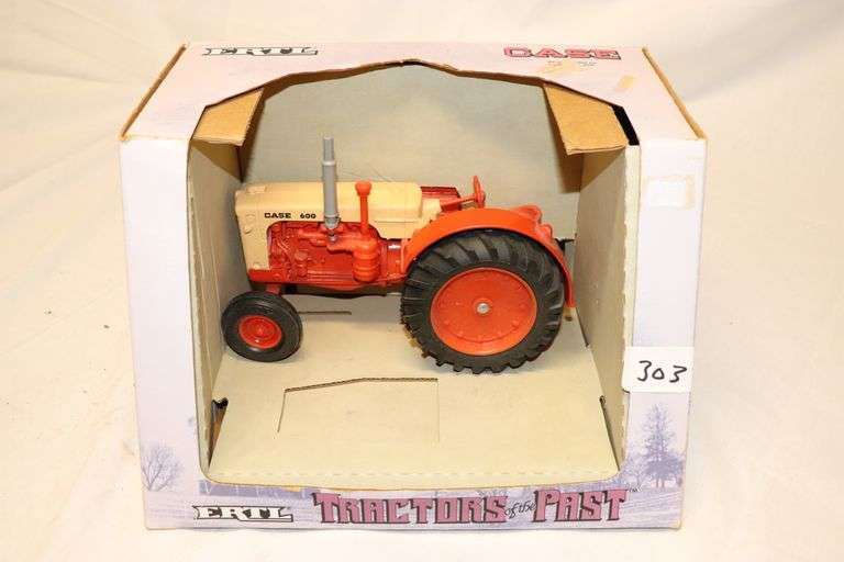 CASE 600 TRACTOR - Ziemer Hilbrands Auctions
