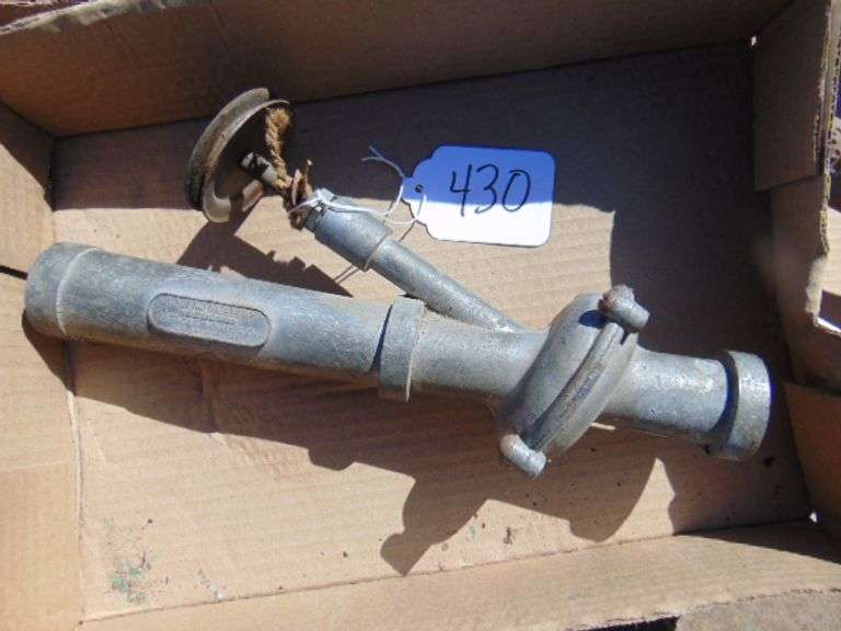 ATLAS MODEL T WATER PUMP - Ziemer Hilbrands Auctions