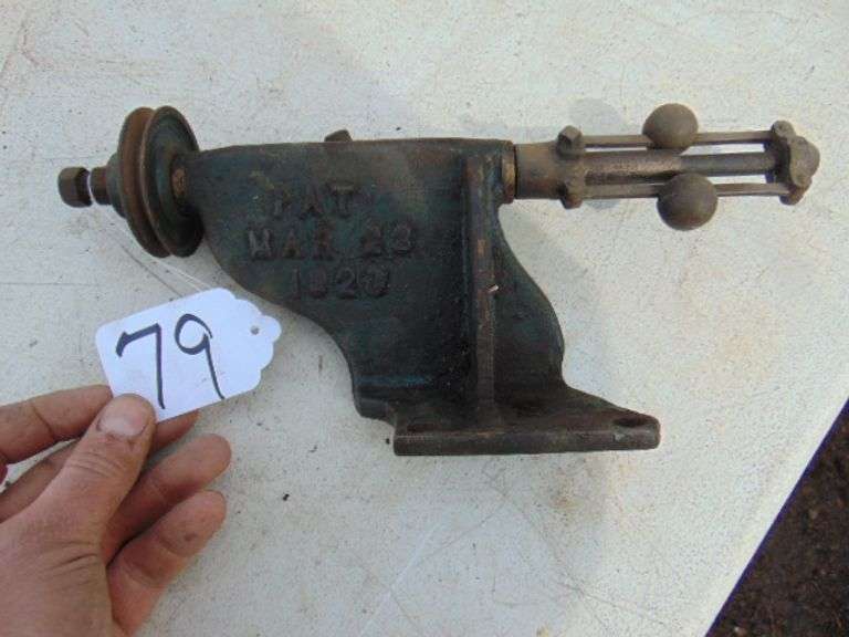 MODEL T BELT DRIVEN GOVERNOR - Ziemer Hilbrands Auctions