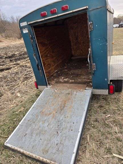 5 X 8 ENCOLSED TRL WITH DROP DOWN RAMP, NEW LONDON MN, KYLE 320-894 ...