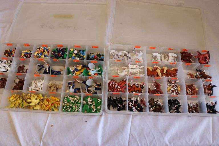 MICRO ANIMALS - Ziemer Hilbrands Auctions