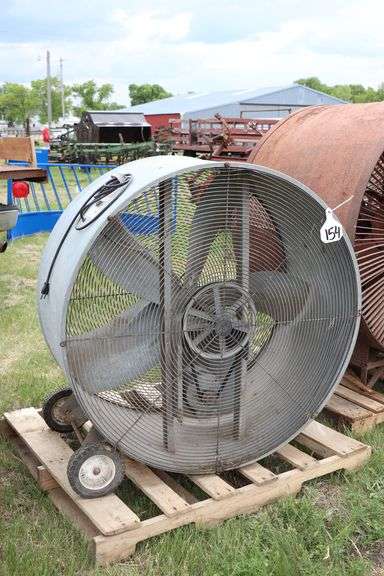 ELECTRIC BARN FAN - Ziemer Hilbrands Auctions