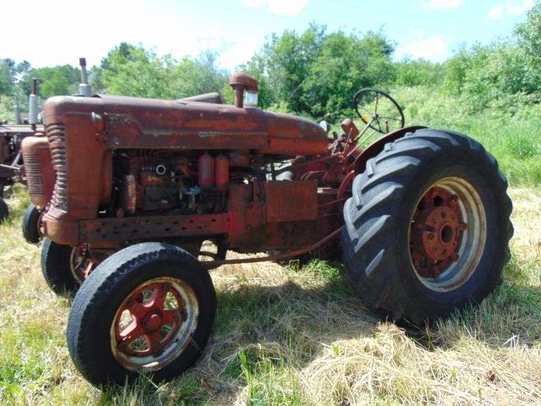 IH SUPER WD6 TA STUCK - Ziemer Hilbrands Auctions