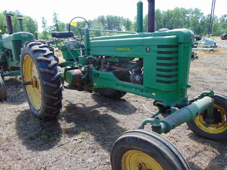 JD BW W/F ROCK SHAFT WILL RUN SERIAL # 310490 - Ziemer Hilbrands Auctions