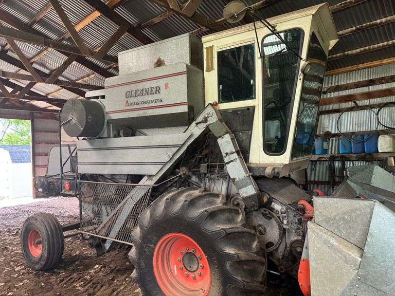 ALLIS CHALMERS GLEANER MODEL F GAS COMBINE CAB VARIABLE SPEED - Ziemer ...