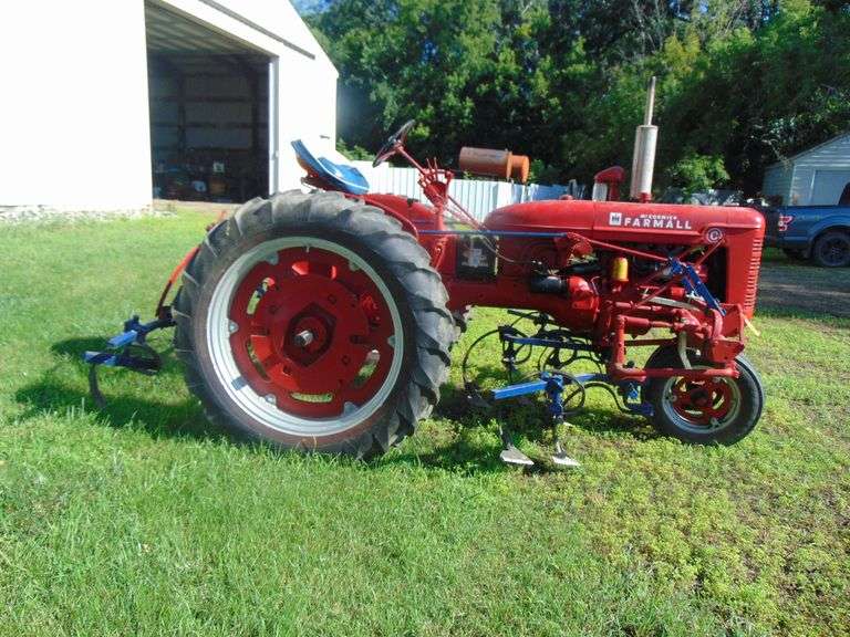 FARMALL C NF, W/ 2 ROW MOUNTED CULTIVATOR, GOOD TIRES, PTO, SER# 4526 ...