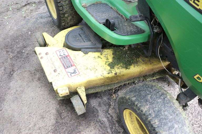 JOHN DEERE D 170 LAWN TRACTOR, 25H POWER ENGINE, HYDROSTATIC, 54" MOWER ...