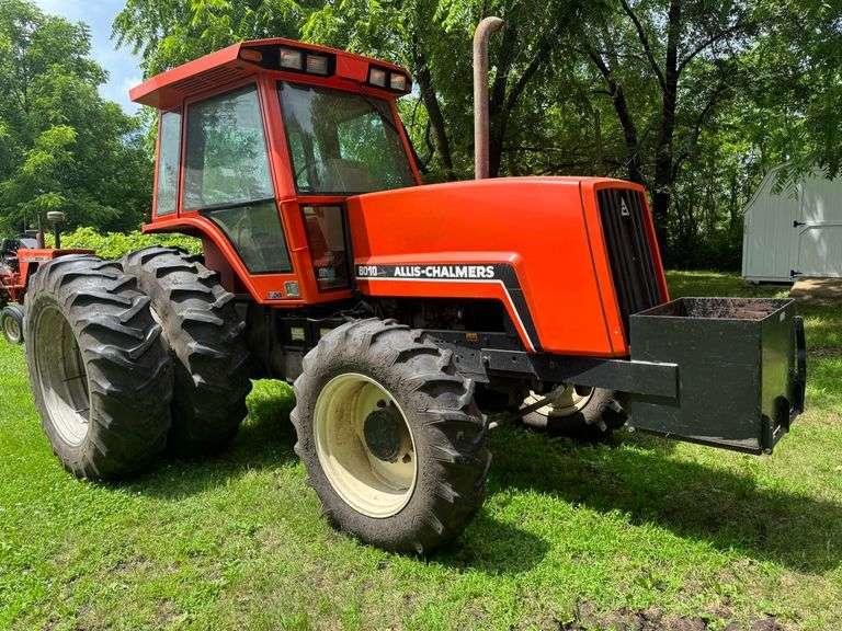 ALLIS CHALMERS 8010 DIESEL TRACTOR, 3995 HOURS, MFWD, CAB, ROCK BOX ...