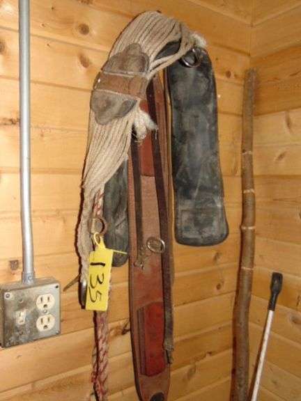 2 ROPE CINCHES 1 LEATHER CINCH - Ziemer Hilbrands Auctions
