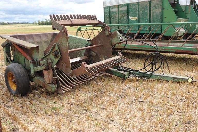 CROWN PULL TYPE ROTARY ROCK PICKER - Ziemer Hilbrands Auctions